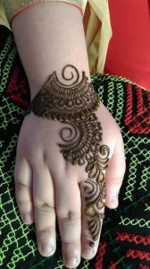 30+ Easy Mehandi Designs For Kids – Artisticmehendi